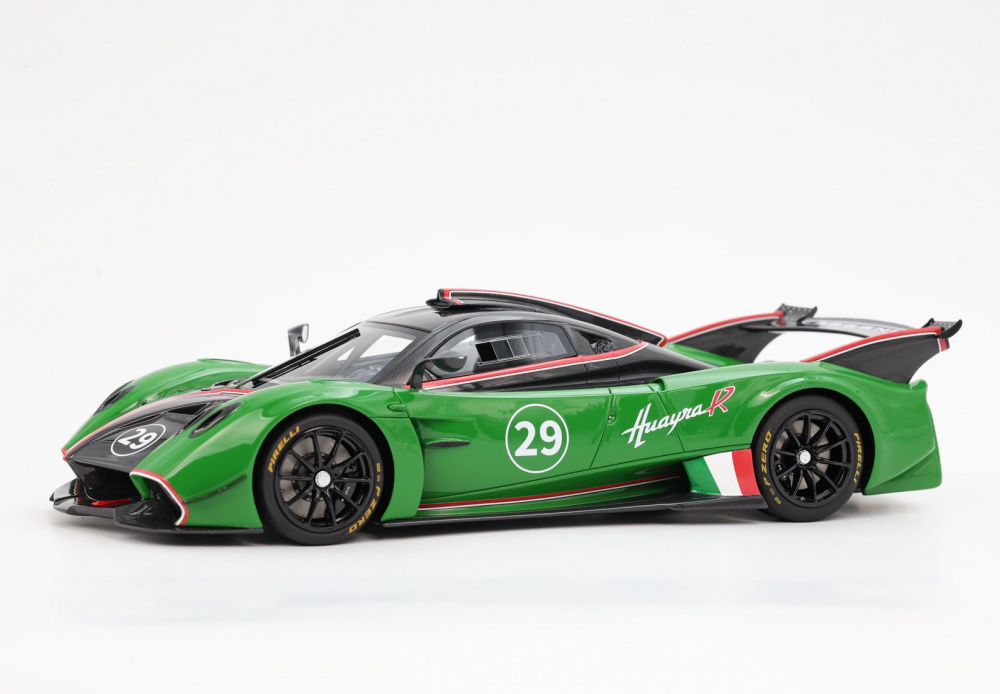 Pagani Huayra R #29 Racing 2021 Back Carbon Green (vitrinnel) - BBRModels